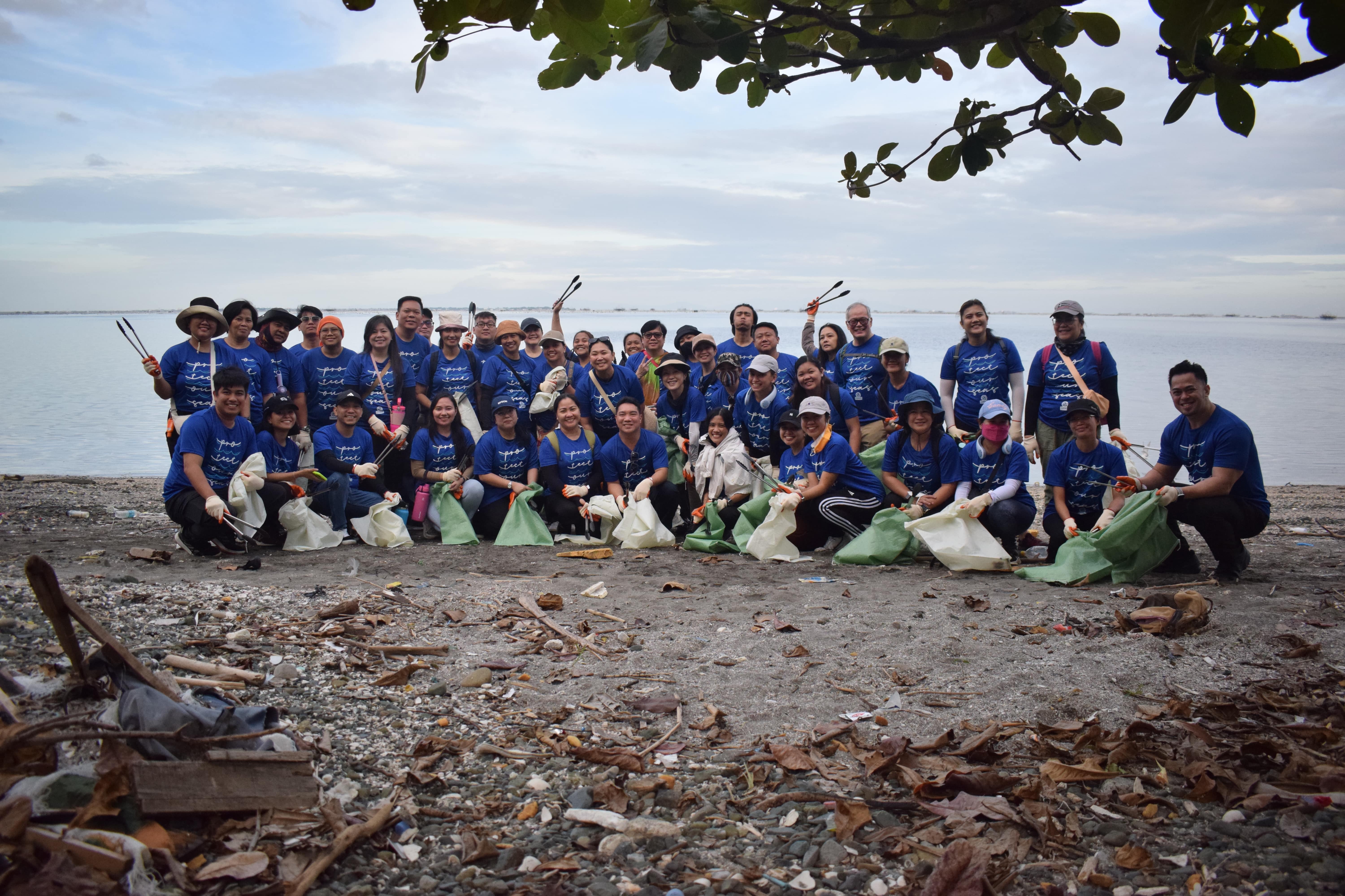 Epson and Haribon Join for Coastal Cleanup | EveryTechEver
